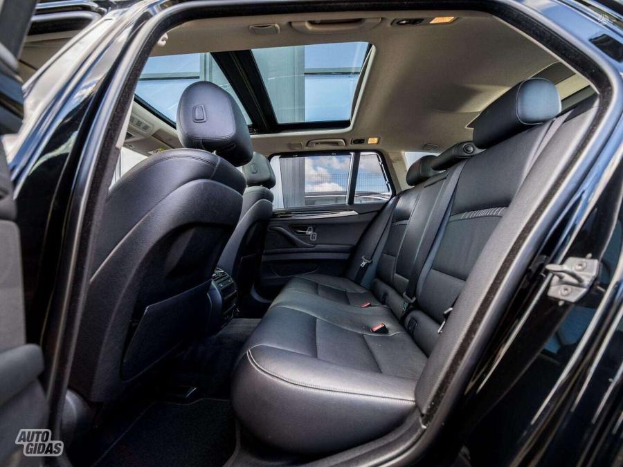 Black BMW 535 2015 in Marijampole, with an engine capacity of 3.00 L and mileage of 337 thousand km for 10650 €, photo 29 on AUTOMOTO.COM.LV