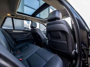 Black BMW 535 2015 in Marijampole, with an engine capacity of 3.00 L and mileage of 337 thousand km for 10650 €, photo 31 on AUTOMOTO.COM.LV