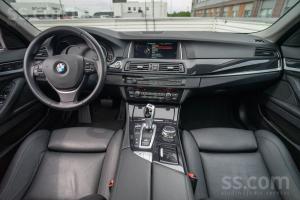 Melns BMW 535 2015 Rīga, ar dzinēja tilpumu 3.00 L un nobraukumu 280 tūkst. km par 12990 €, foto 15 vietnē AUTOMOTO.COM.LV