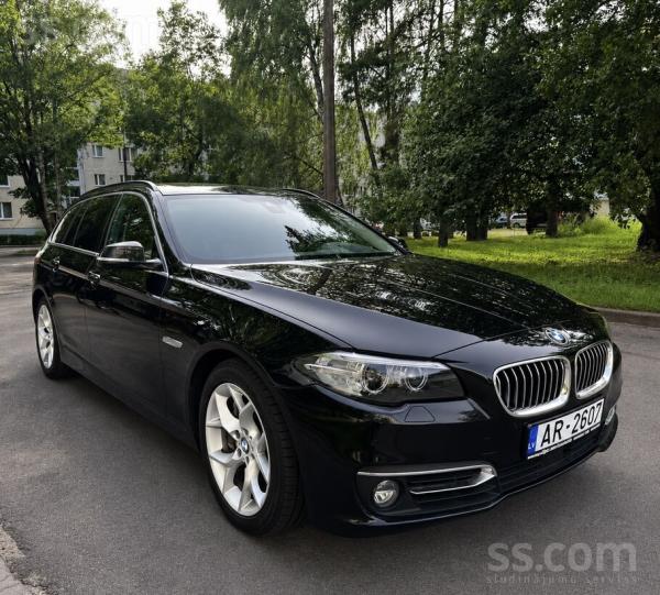 Melns BMW 535 2015 Rīga, ar dzinēja tilpumu 3.00 L un nobraukumu 300 tūkst. km par 14000 €, foto 4 vietnē AUTOMOTO.COM.LV