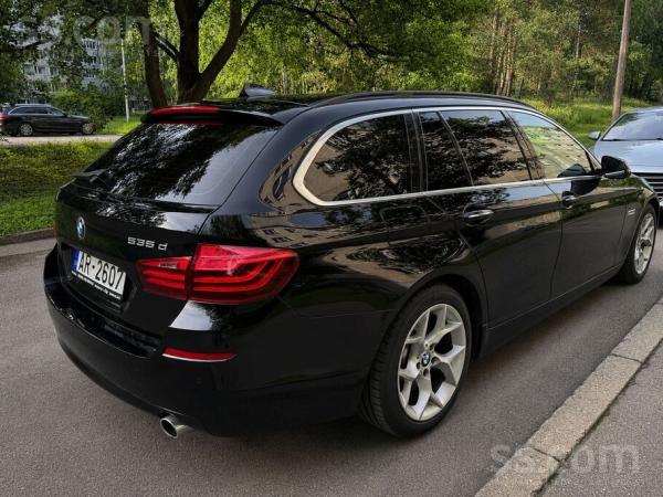 Melns BMW 535 2015 Rīga, ar dzinēja tilpumu 3.00 L un nobraukumu 300 tūkst. km par 14000 €, foto 5 vietnē AUTOMOTO.COM.LV