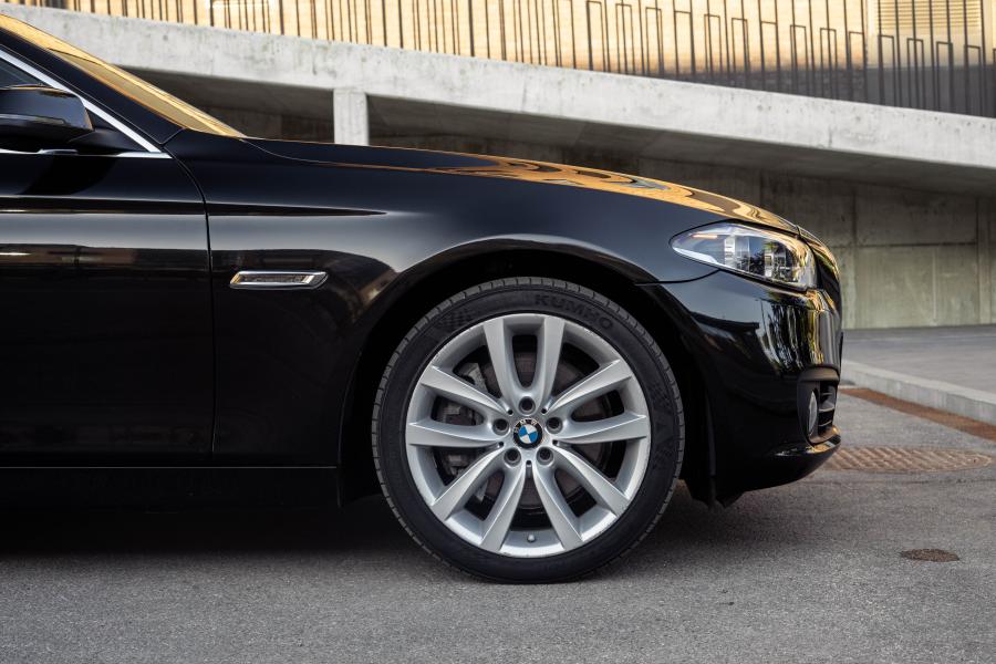 Melns BMW 535 2015 Rīga, ar dzinēja tilpumu 3.00 L un nobraukumu 280 tūkst. km par 12990 €, foto 8 vietnē AUTOMOTO.COM.LV