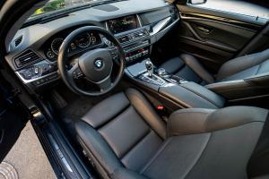 Melns BMW 535 2015 Rīga, ar dzinēja tilpumu 3.00 L un nobraukumu 280 tūkst. km par 12990 €, foto 13 vietnē AUTOMOTO.COM.LV