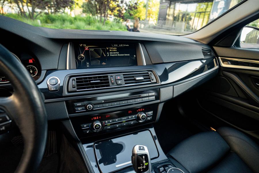 Melns BMW 535 2015 Rīga, ar dzinēja tilpumu 3.00 L un nobraukumu 280 tūkst. km par 12990 €, foto 18 vietnē AUTOMOTO.COM.LV
