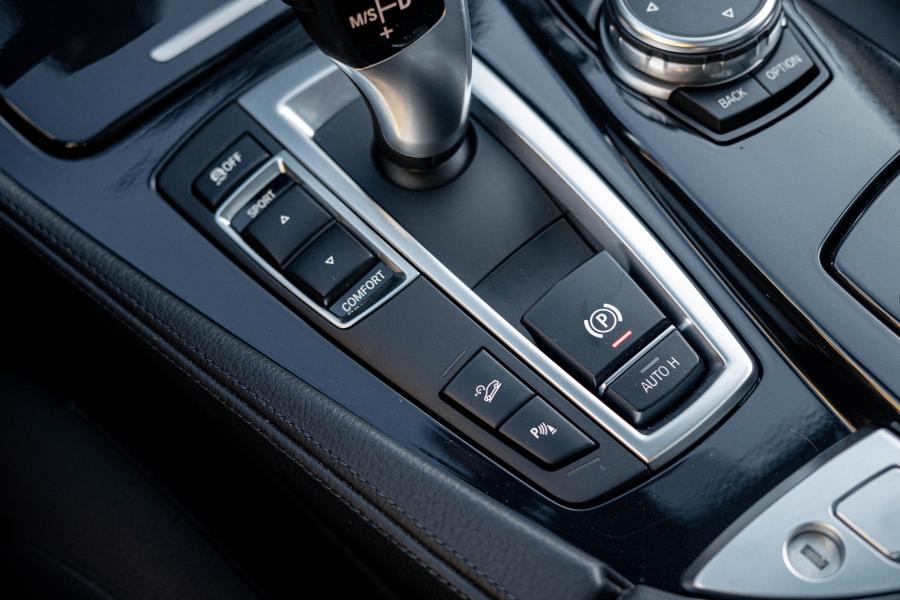 Melns BMW 535 2015 Rīga, ar dzinēja tilpumu 3.00 L un nobraukumu 280 tūkst. km par 12990 €, foto 25 vietnē AUTOMOTO.COM.LV
