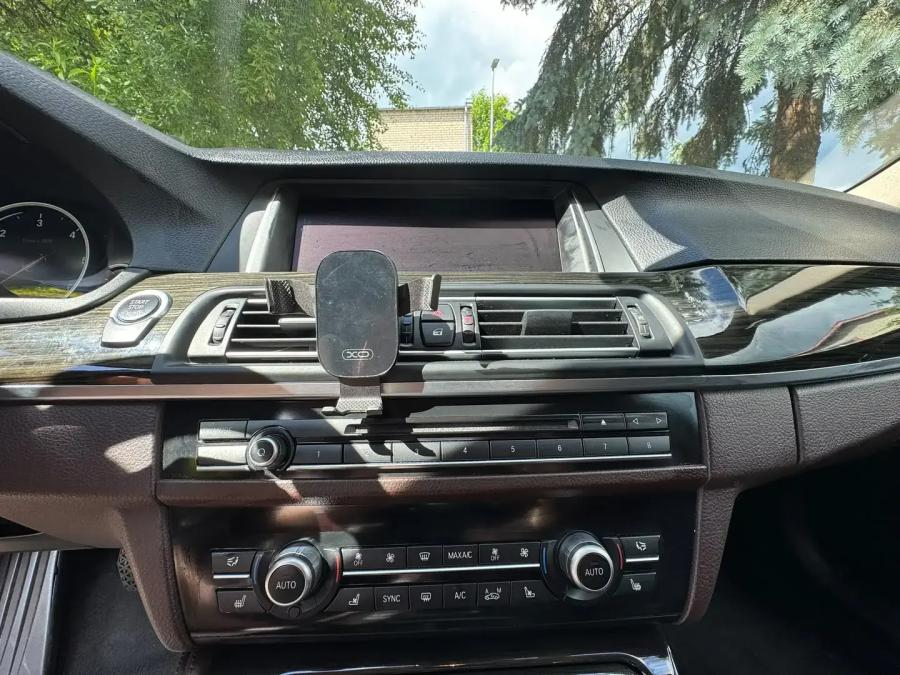 Черный БМВ 535 2015 в Тукумс, объемом двигателя 3.00 л и пробегом 300 тыс. км за 12800 €, фото 7 на AUTOMOTO.COM.LV