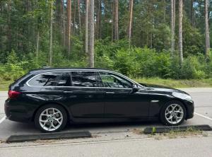 Black BMW 535 2015 in Riga, with an engine capacity of 3.00 L and mileage of 300 thousand km for 10500 €, photo 6 on AUTOMOTO.COM.LV