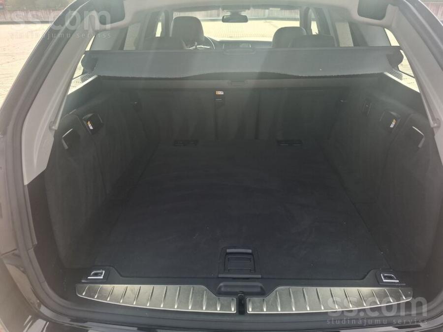 Melns BMW 535 2015 Rīga, ar dzinēja tilpumu 3.00 L un nobraukumu 338 tūkst. km par 12300 €, foto 12 vietnē AUTOMOTO.COM.LV