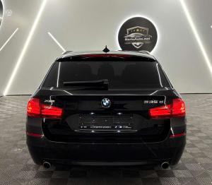Black BMW 535 2016 in Marijampole, with an engine capacity of 2.99 L and mileage of 245 thousand km for 13850 €, photo 29 on AUTOMOTO.COM.LV