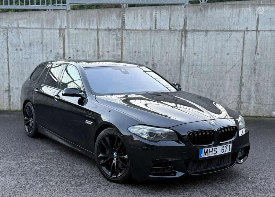 Melns BMW 535 2016 Viļņa, ar dzinēja tilpumu 2.99 L un nobraukumu 322 tūkst. km par 12000 €, foto 1 vietnē AUTOMOTO.COM.LV