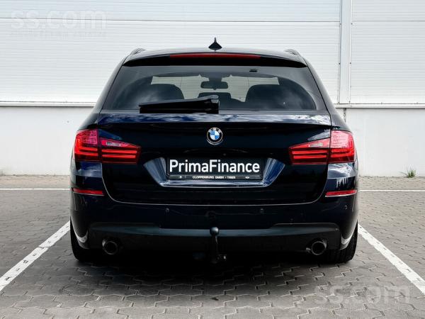 Black BMW 535 2017 in Riga, with an engine capacity of 3.00 L and mileage of 0 thousand km for 17490 €, photo 7 on AUTOMOTO.COM.LV