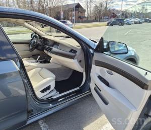 Zils BMW 535 2009 Rīga, ar dzinēja tilpumu 3.00 L un nobraukumu 100 tūkst. km par 12950 €, foto 13 vietnē AUTOMOTO.COM.LV