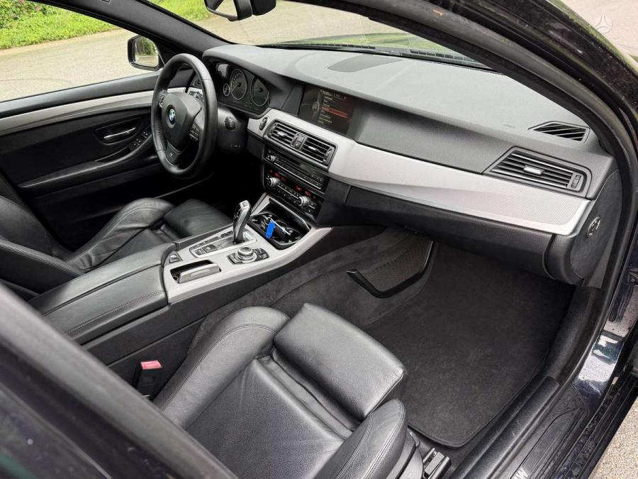 Zils BMW 535 2013 Ukmergė, ar dzinēja tilpumu 3.50 L un nobraukumu 299 tūkst. km par 7500 €, foto 18 vietnē AUTOMOTO.COM.LV