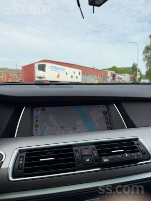 Blue BMW 535 2014 in Liepaja, with an engine capacity of 3.00 L and mileage of 240 thousand km for 15400 €, photo 9 on AUTOMOTO.COM.LV