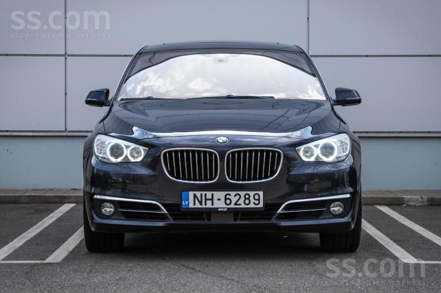 Blue BMW 535 2016 in Riga, with an engine capacity of 3.00 L and mileage of 282 thousand km for 13950 €, photo 3 on AUTOMOTO.COM.LV