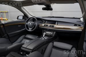 Blue BMW 535 2016 in Riga, with an engine capacity of 3.00 L and mileage of 282 thousand km for 13950 €, photo 15 on AUTOMOTO.COM.LV