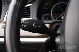 Blue BMW 535 2016 in Riga, with an engine capacity of 3.00 L and mileage of 282 thousand km for 13950 €, photo 17 on AUTOMOTO.COM.LV