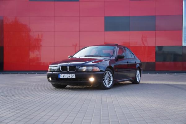 Blue BMW 535 1997 in Riga, with an engine capacity of 3.50 L and mileage of 295 thousand km for 3200 €, photo 1 on AUTOMOTO.COM.LV