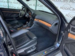 Blue BMW 535 1999 in Vilnius, with an engine capacity of 3.50 L and mileage of 254 thousand km for 6900 €, photo 16 on AUTOMOTO.COM.LV