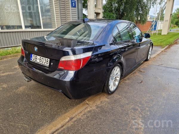 Zils BMW 535 2004 Rīga, ar dzinēja tilpumu 3.00 L un nobraukumu 370 tūkst. km par 6750 €, foto 2 vietnē AUTOMOTO.COM.LV