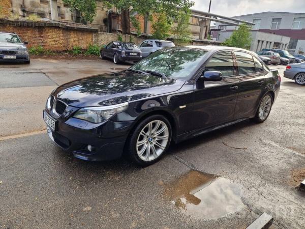 Zils BMW 535 2004 Rīga, ar dzinēja tilpumu 3.00 L un nobraukumu 370 tūkst. km par 6750 €, foto 4 vietnē AUTOMOTO.COM.LV