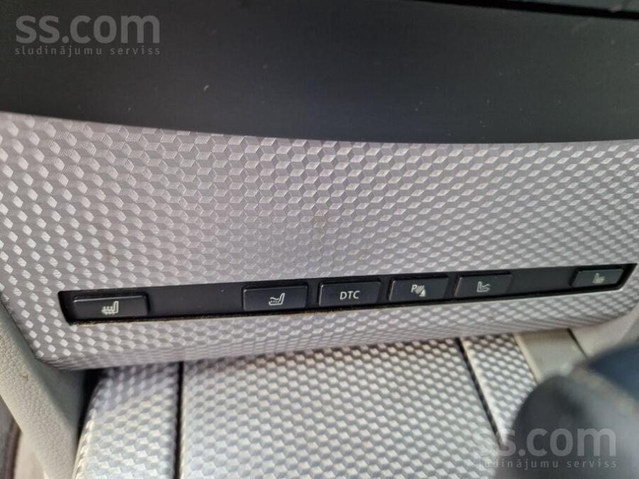 Zils BMW 535 2004 Rīga, ar dzinēja tilpumu 3.00 L un nobraukumu 370 tūkst. km par 6750 €, foto 10 vietnē AUTOMOTO.COM.LV