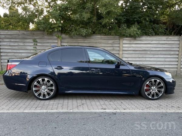 Zils BMW 535 2005 Jelgava, ar dzinēja tilpumu 3.00 L un nobraukumu 0 tūkst. km par 5990 €, foto 3 vietnē AUTOMOTO.COM.LV