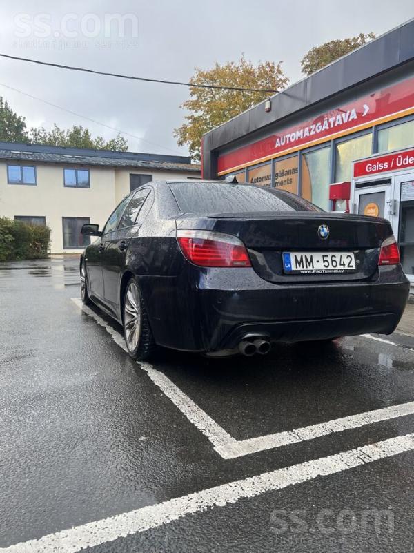 Blue BMW 535 2005 in Riga, with an engine capacity of 3.00 L and mileage of 380 thousand km for 5500 €, photo 11 on AUTOMOTO.COM.LV