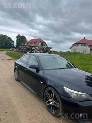 Zils BMW 535 2006 Aizkraukle, ar dzinēja tilpumu 3.50 L un nobraukumu 601 tūkst. km par 3500 €, foto 3 vietnē AUTOMOTO.COM.LV