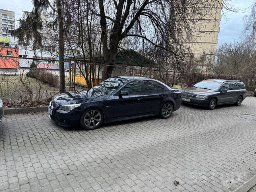 Zils BMW 535 2006 Rīga, ar dzinēja tilpumu 3.00 L un nobraukumu 328 tūkst. km par 7999 €, foto 13 vietnē AUTOMOTO.COM.LV