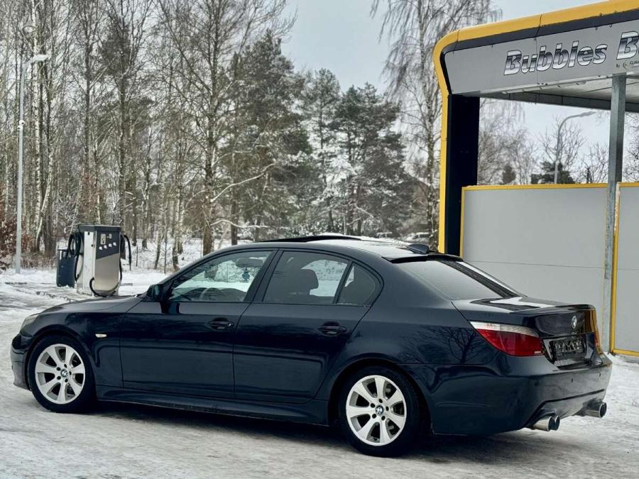 Blue BMW 535 2006 in Radviliskis, with an engine capacity of 3.00 L and mileage of 320 thousand km for 6100 €, photo 11 on AUTOMOTO.COM.LV