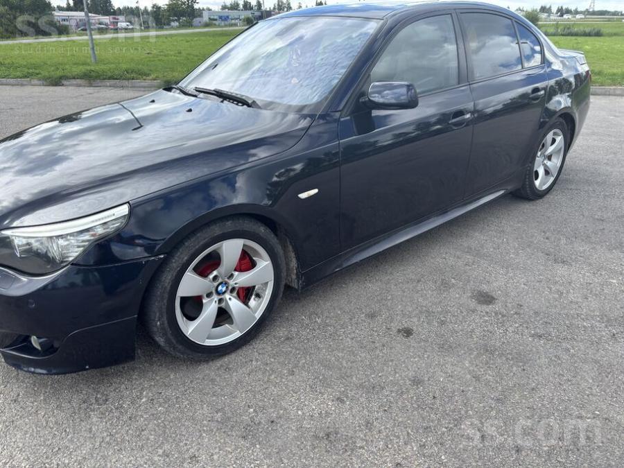 Zils BMW 535 2007 Jelgava, ar dzinēja tilpumu 3.00 L un nobraukumu 300 tūkst. km par 6500 €, foto 1 vietnē AUTOMOTO.COM.LV