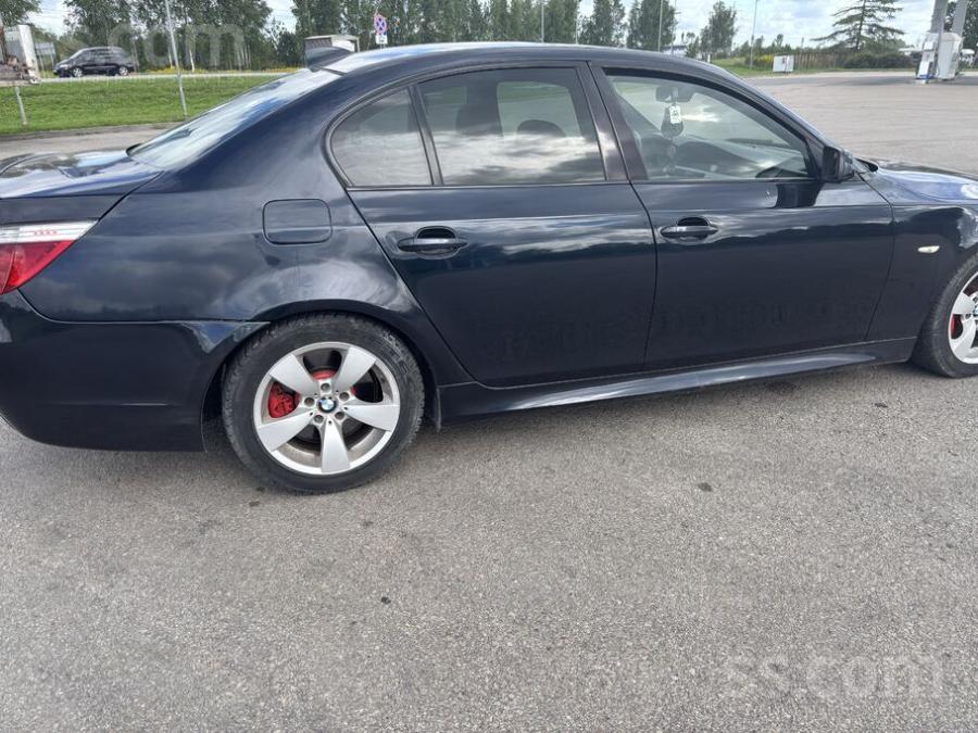 Zils BMW 535 2007 Jelgava, ar dzinēja tilpumu 3.00 L un nobraukumu 300 tūkst. km par 6500 €, foto 3 vietnē AUTOMOTO.COM.LV