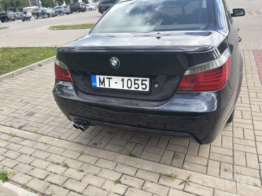 Zils BMW 535 2007 Jelgava, ar dzinēja tilpumu 3.00 L un nobraukumu 300 tūkst. km par 6500 €, foto 11 vietnē AUTOMOTO.COM.LV