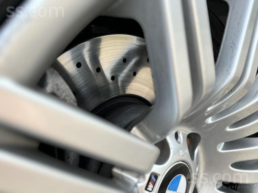 Zils BMW 535 2007 Liepāja, ar dzinēja tilpumu 3.00 L un nobraukumu 328 tūkst. km par 12499 €, foto 13 vietnē AUTOMOTO.COM.LV