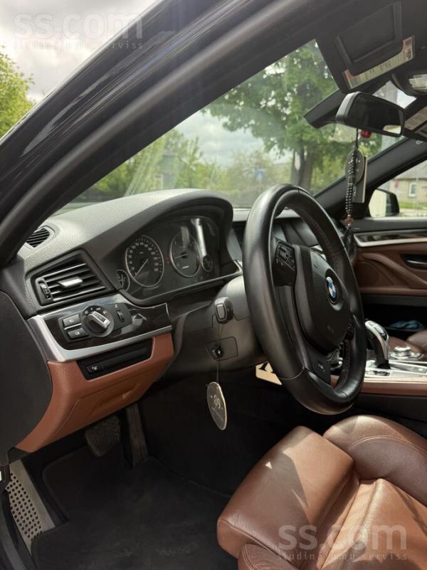 Zils BMW 535 2011 Daugavpils, ar dzinēja tilpumu 3.00 L un nobraukumu 337 tūkst. km par 11999 €, foto 9 vietnē AUTOMOTO.COM.LV