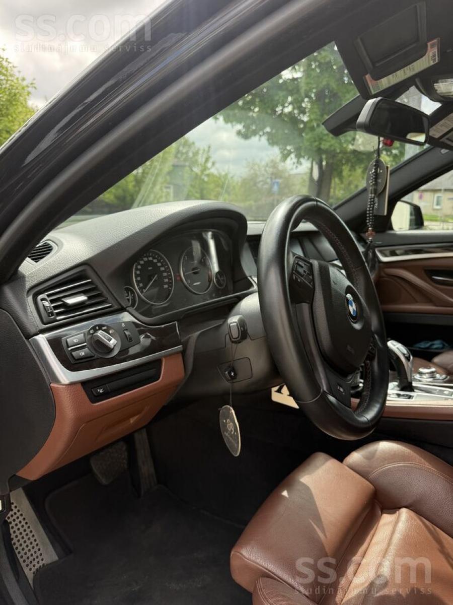 Zils BMW 535 2011 Daugavpils, ar dzinēja tilpumu 3.00 L un nobraukumu 337 tūkst. km par 11999 €, foto 10 vietnē AUTOMOTO.COM.LV