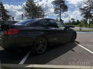 Blue BMW 535 2011 in Riga, with an engine capacity of 3.00 L and mileage of 344 thousand km for 13000 €, photo 5 on AUTOMOTO.COM.LV