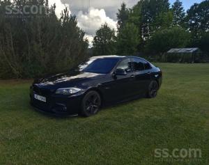 Blue BMW 535 2011 in Riga, with an engine capacity of 3.00 L and mileage of 326 thousand km for 18500 €, photo 5 on AUTOMOTO.COM.LV