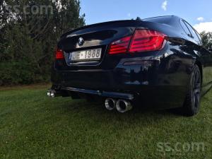 Blue BMW 535 2011 in Riga, with an engine capacity of 3.00 L and mileage of 326 thousand km for 18500 €, photo 10 on AUTOMOTO.COM.LV