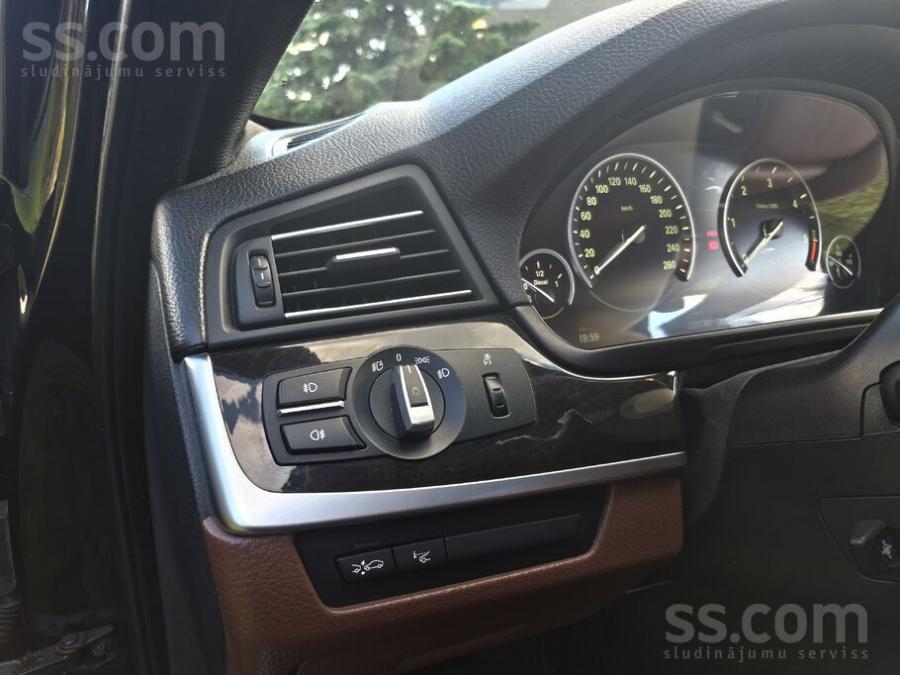 Blue BMW 535 2011 in Riga, with an engine capacity of 3.00 L and mileage of 326 thousand km for 18500 €, photo 19 on AUTOMOTO.COM.LV