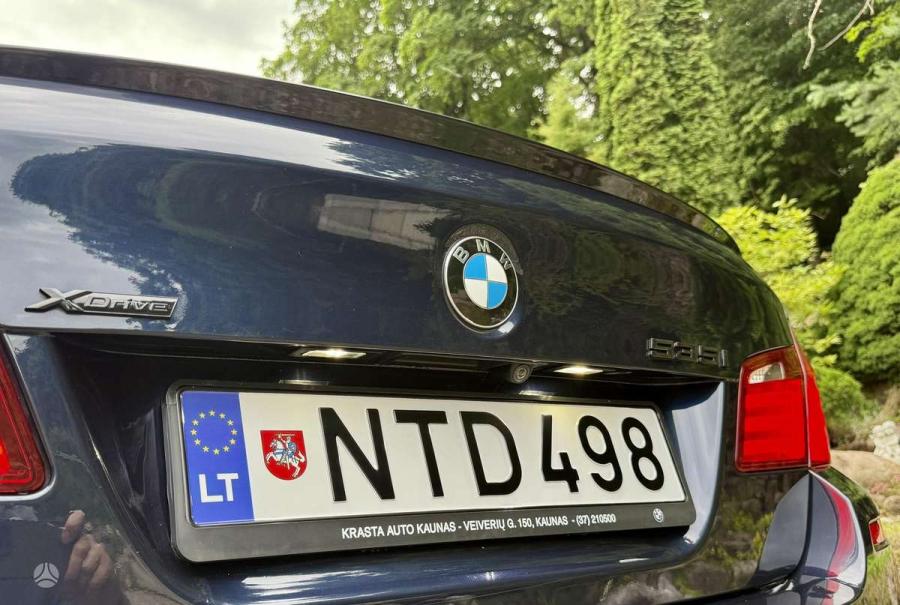 Blue BMW 535 2011 in Vilnius, with an engine capacity of 2.98 L and mileage of 245 thousand km for 12900 €, photo 39 on AUTOMOTO.COM.LV