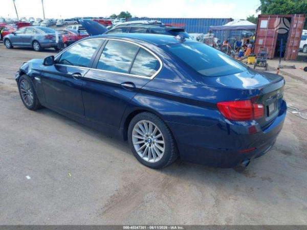 Zils BMW 535 2011 Klaipėda, ar dzinēja tilpumu 0.00 L un nobraukumu 142 tūkst. km par 3250 €, foto 3 vietnē AUTOMOTO.COM.LV