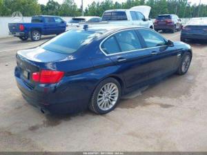 Blue BMW 535 2011 in Klaipeda, with an engine capacity of 0.00 L and mileage of 142 thousand km for 3250 €, photo 5 on AUTOMOTO.COM.LV