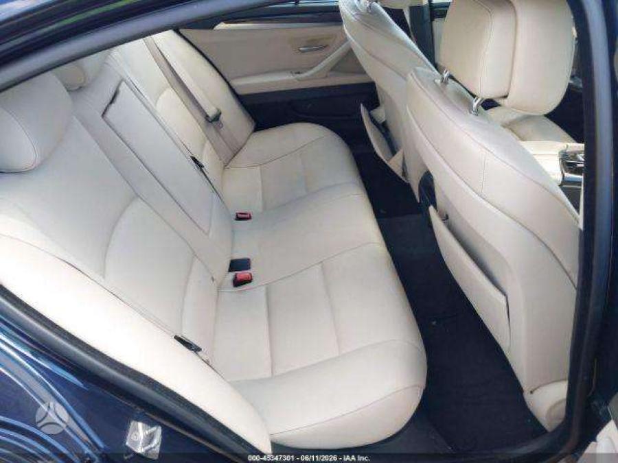 Blue BMW 535 2011 in Klaipeda, with an engine capacity of 0.00 L and mileage of 142 thousand km for 3250 €, photo 9 on AUTOMOTO.COM.LV