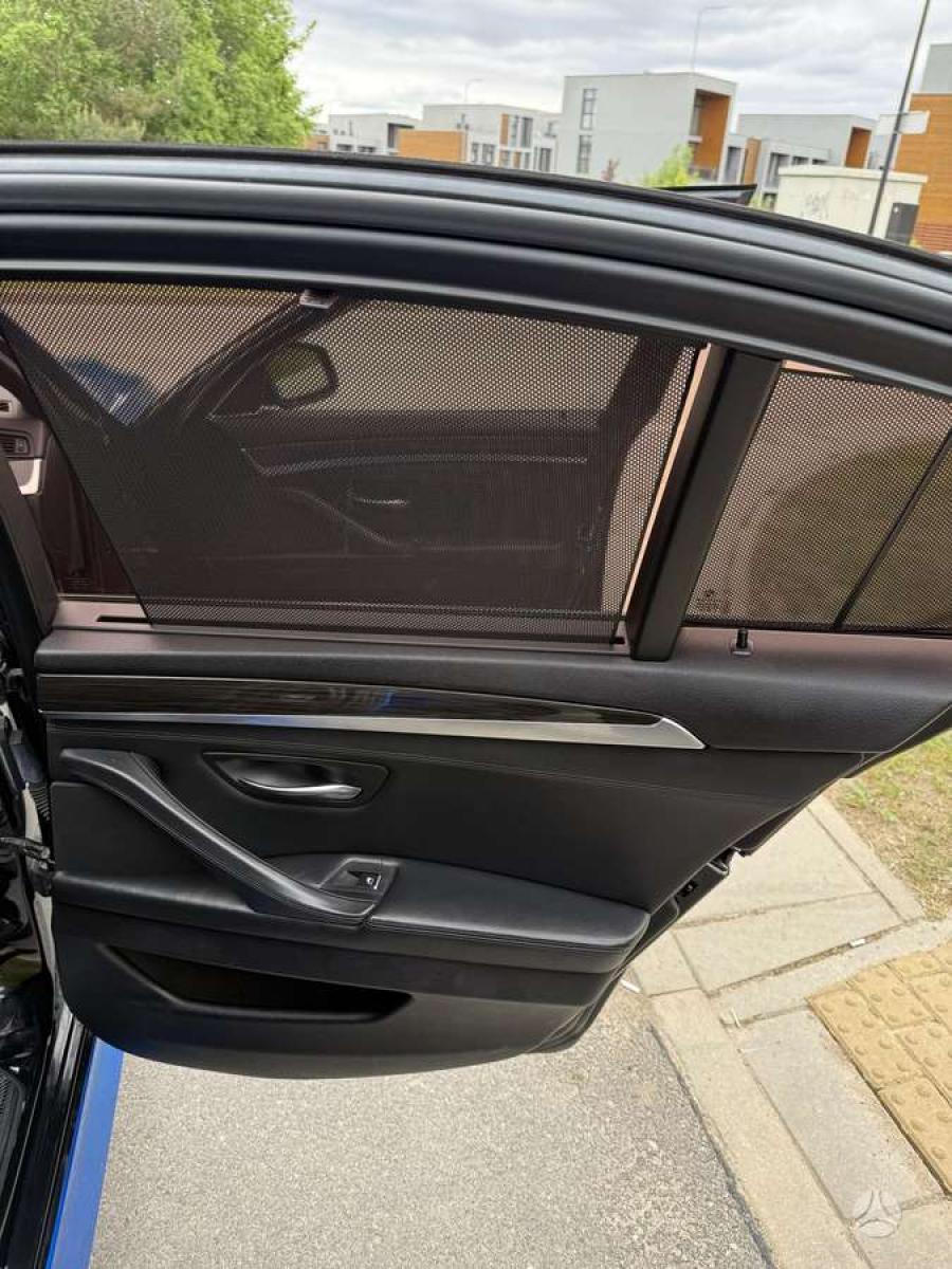 Blue BMW 535 2011 in Vilnius, with an engine capacity of 2.98 L and mileage of 289 thousand km for 9900 €, photo 15 on AUTOMOTO.COM.LV