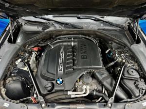 Blue BMW 535 2011 in Vilnius, with an engine capacity of 2.98 L and mileage of 289 thousand km for 9900 €, photo 19 on AUTOMOTO.COM.LV