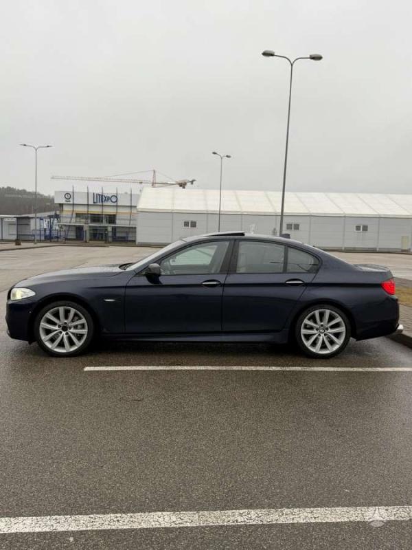 Zils BMW 535 2012 Viļņa, ar dzinēja tilpumu 2.98 L un nobraukumu 240 tūkst. km par 12800 €, foto 4 vietnē AUTOMOTO.COM.LV