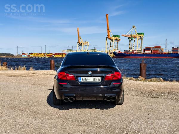 Zils BMW 535 2012 Rīga, ar dzinēja tilpumu 3.00 L un nobraukumu 220 tūkst. km par 16249 €, foto 6 vietnē AUTOMOTO.COM.LV