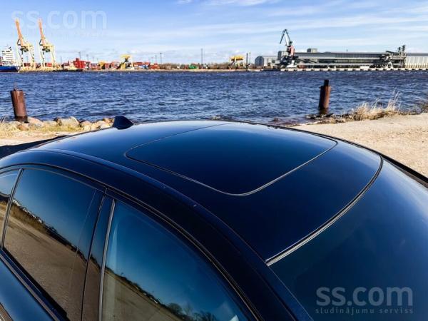 Blue BMW 535 2012 in Riga, with an engine capacity of 3.00 L and mileage of 220 thousand km for 16249 €, photo 10 on AUTOMOTO.COM.LV
